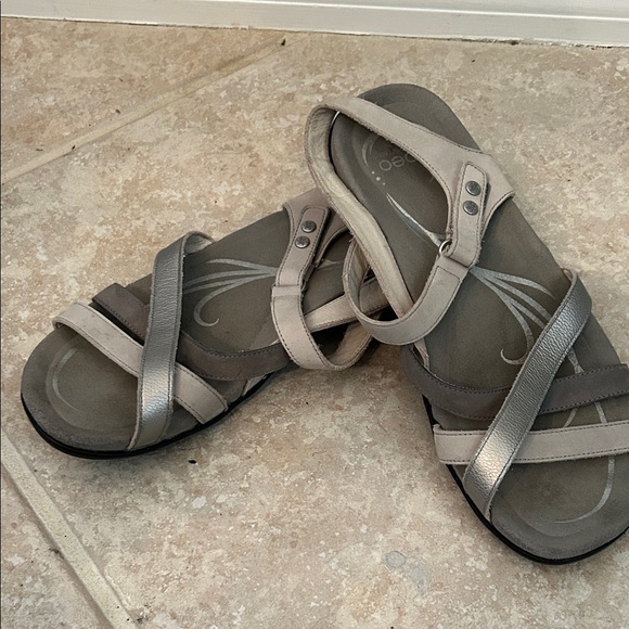 Abeo | Shoes | Abeo Leather Metallic And Gray Womens Sandals | Poshmark